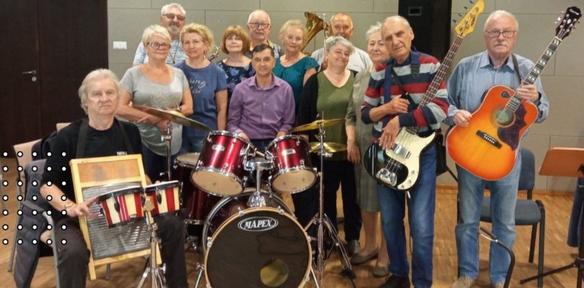 Środa Seniora: Sentimental Journey Band | suwalki24.pl - Suwalski ...